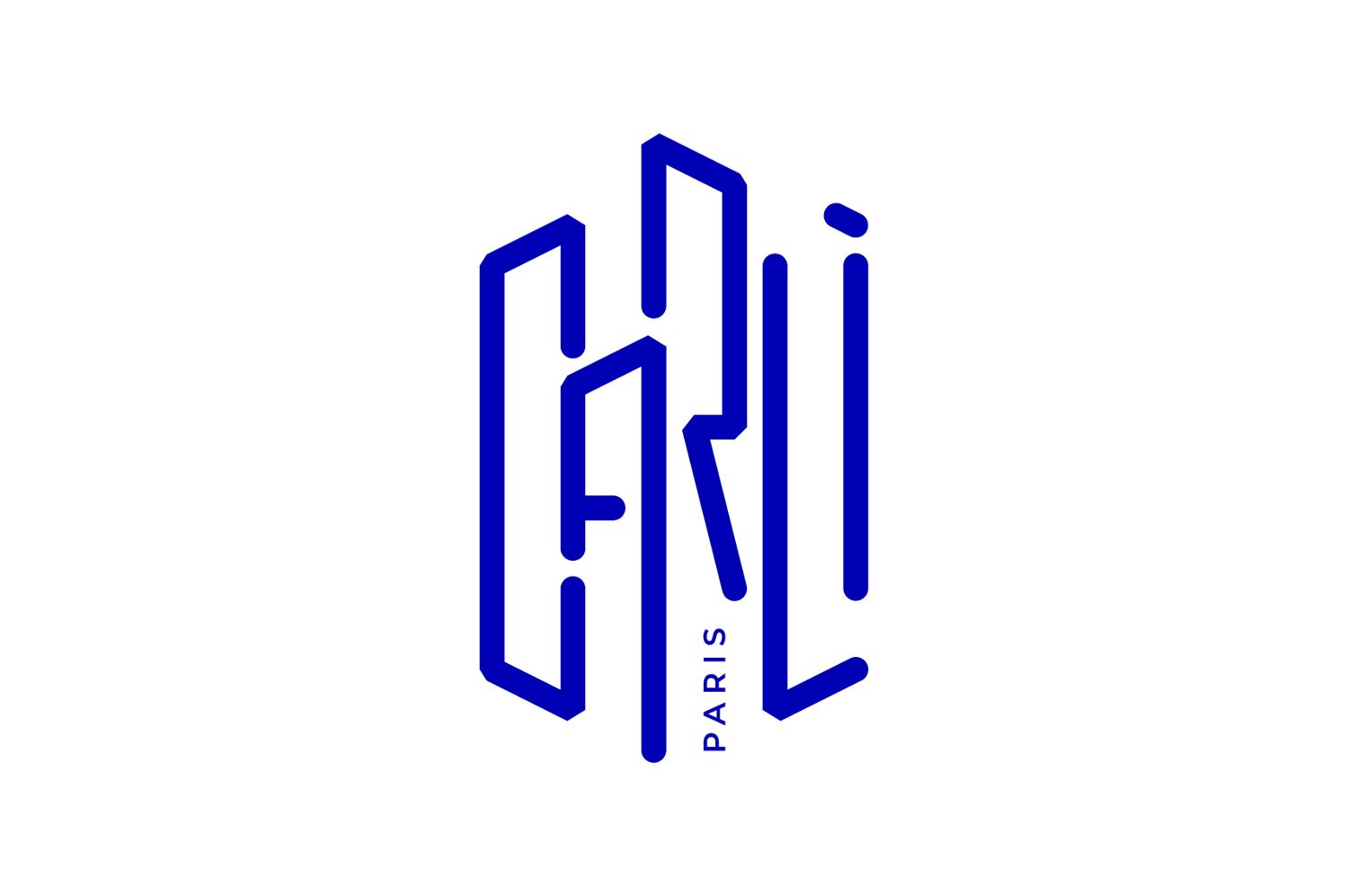 Carli Paris s’équipe des technologies beauté Dyson | Dyson.fr