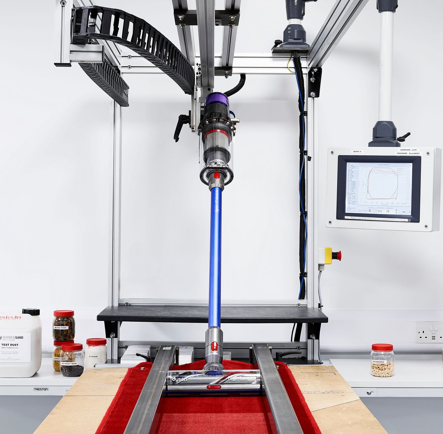 Dyson.com | How to clean your carpet