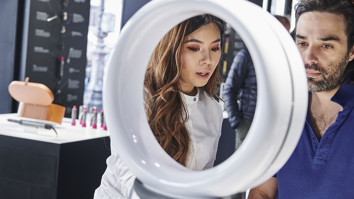 Find a store near you | Dyson Canada