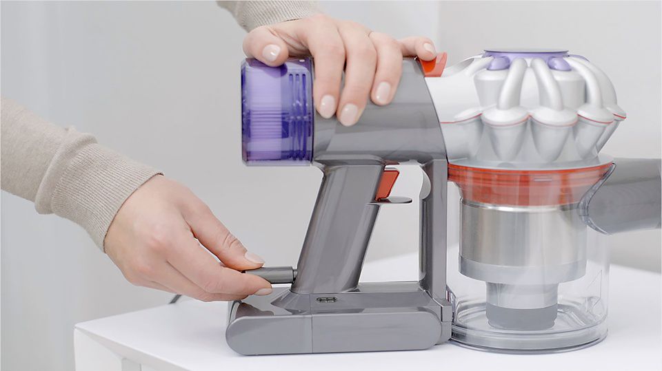 Support for your Dyson V8™ vacuum | Dyson