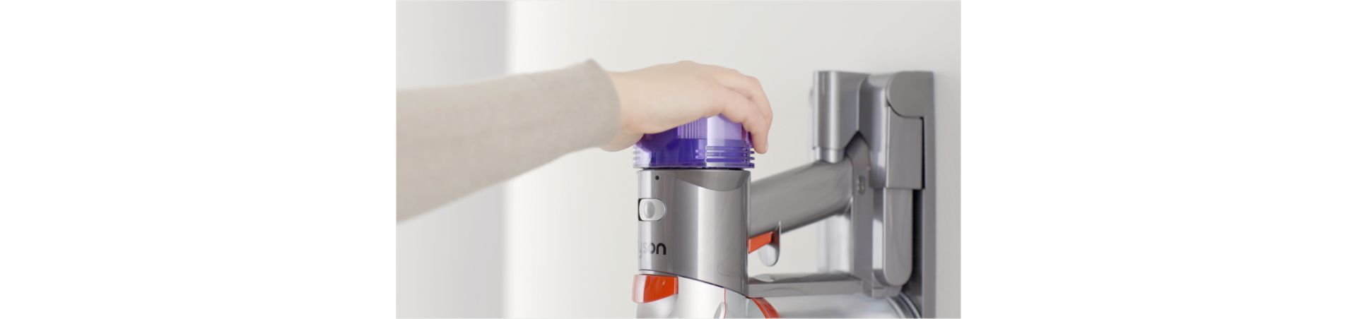 Support and How to Guides for Dyson V8™ Vacuum with Star Pre Filter ...