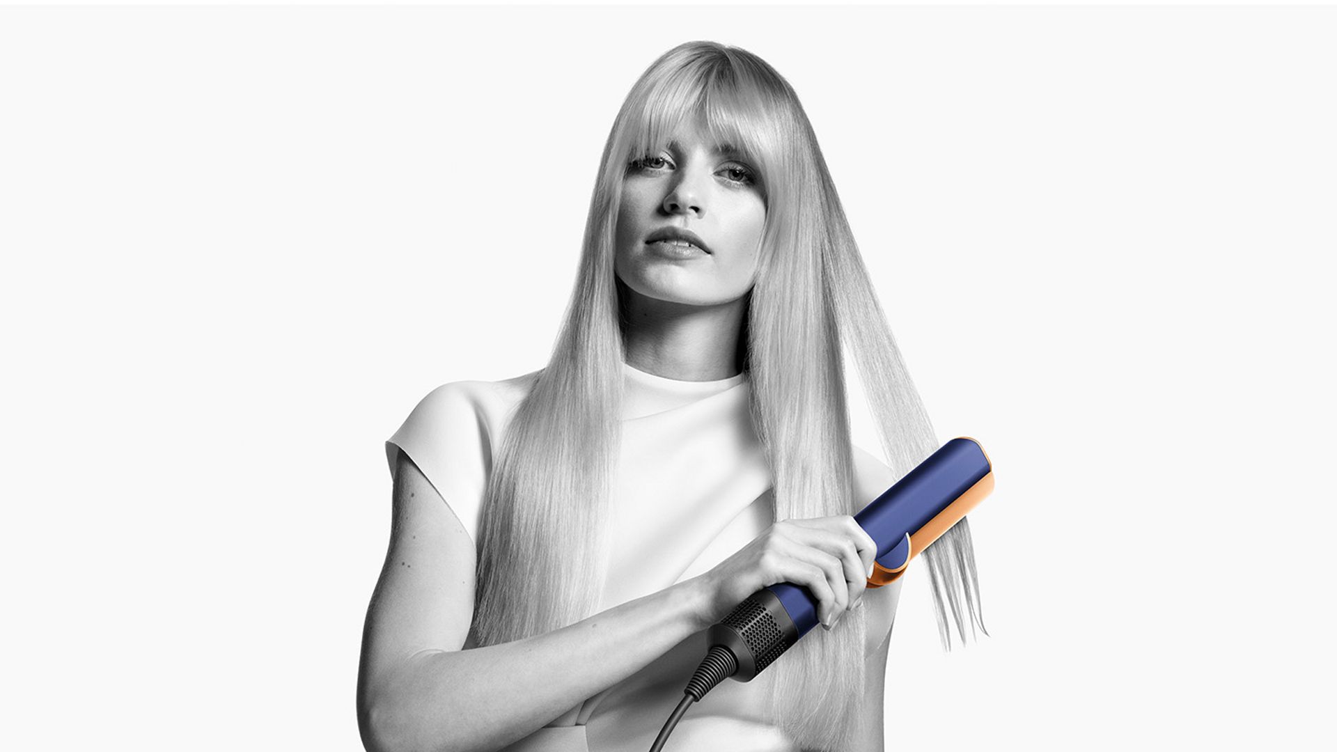 Catokan Rambut Dyson Airstrait™ Prussian Blue Dan Rich Copper Dyson