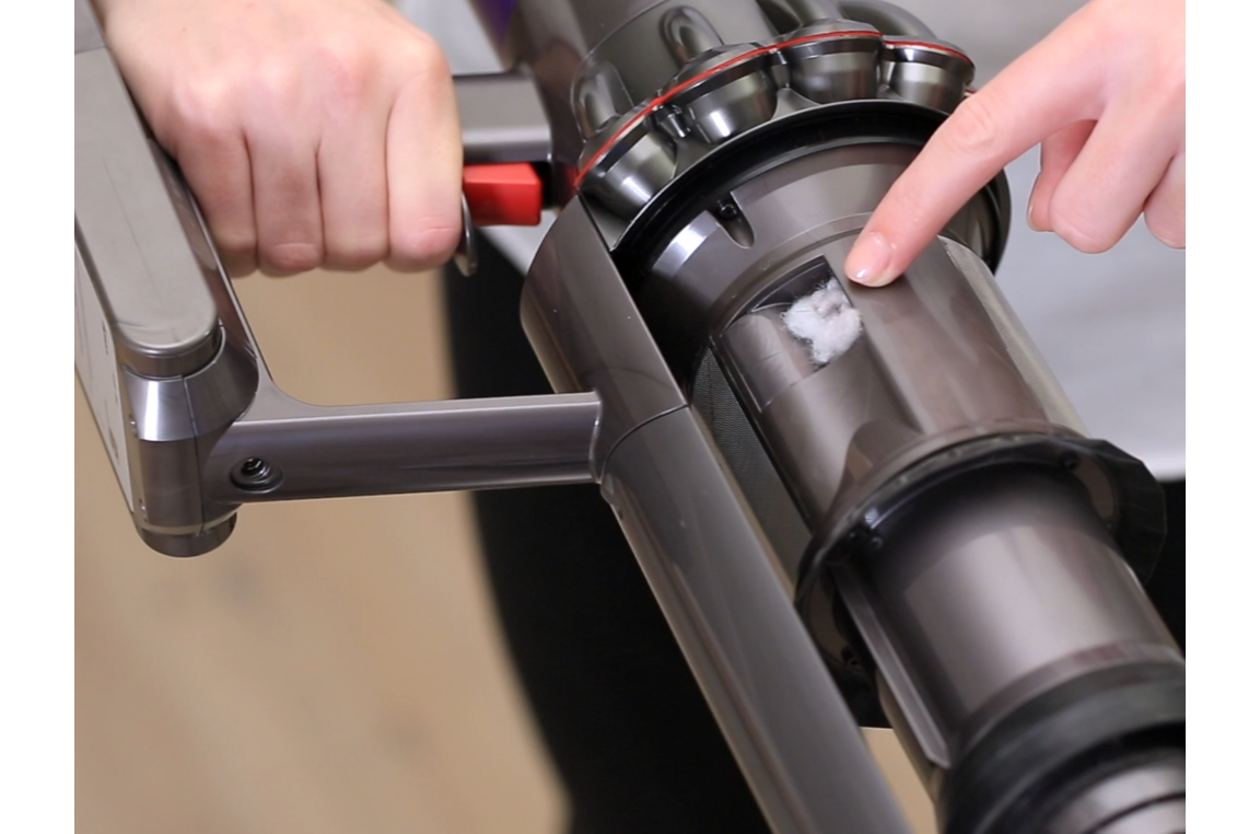 Dyson Vacuum Sucking From the Top, Not the Bottom - Vacuums.Best